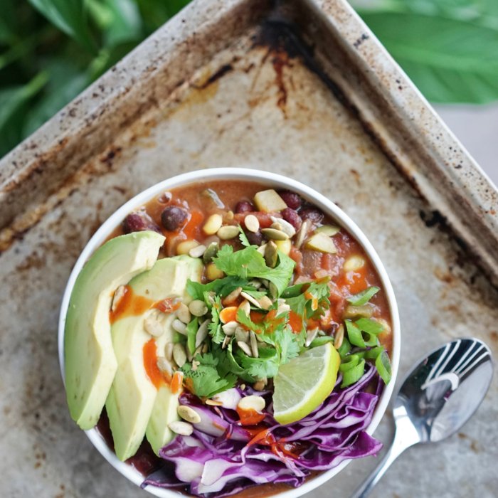 Vegan Southwestern Chili | Living Healthy in Seattle